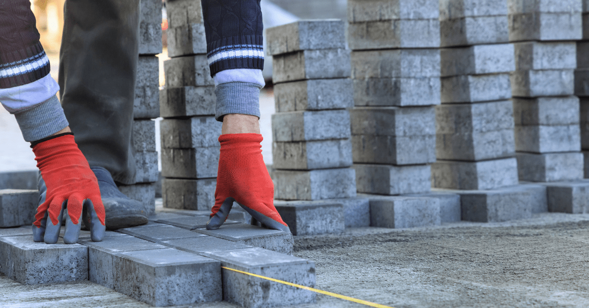 Block Paving Maintenance: How to Keep Your Driveway Looking New | LGL ...